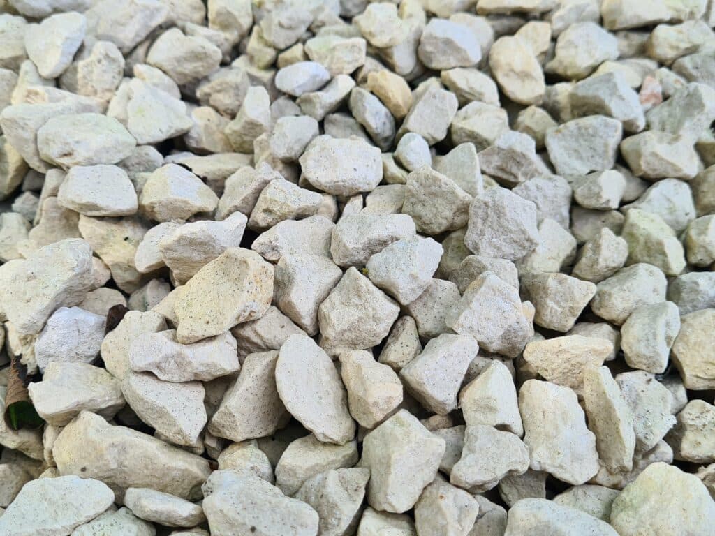 Decorative Stones Cambridge – Garden Chippings Delivered