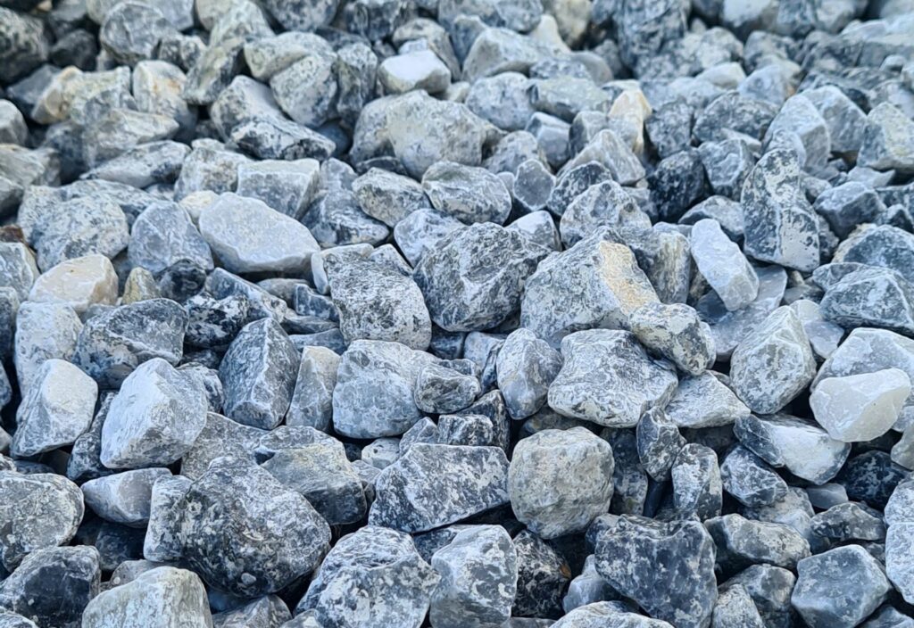 Buy 20mm Blue Ice Stone Chippings | From Madingley Mulch